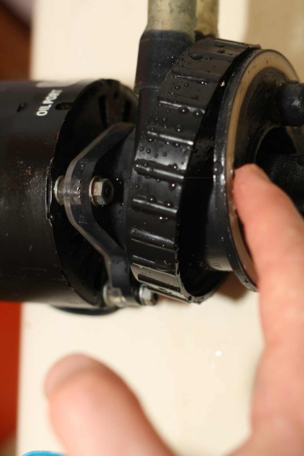 How to Charge a Vortex Diatom Filter | ThriftyFun