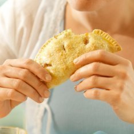 Making Hand Pies | ThriftyFun