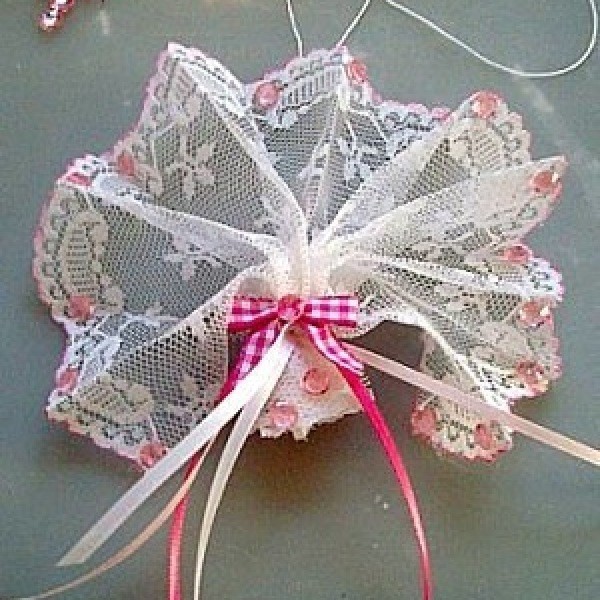 Making Lace Fans | My Frugal Wedding