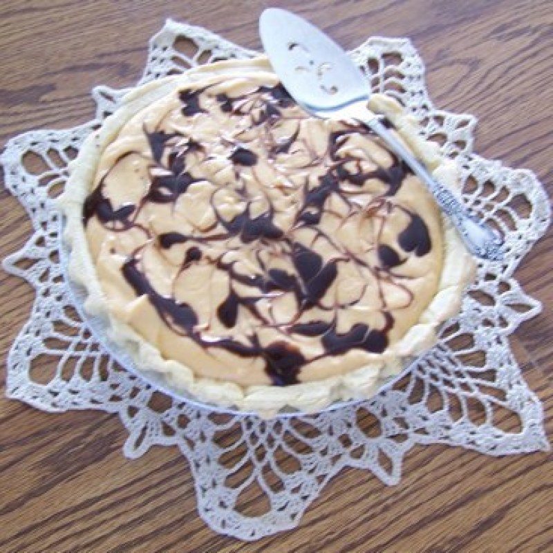 Easy Butterscotch Surprise Pie | ThriftyFun