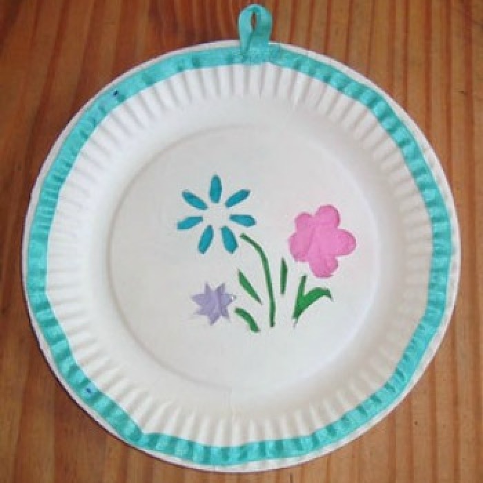Uses for Paper Plates | ThriftyFun