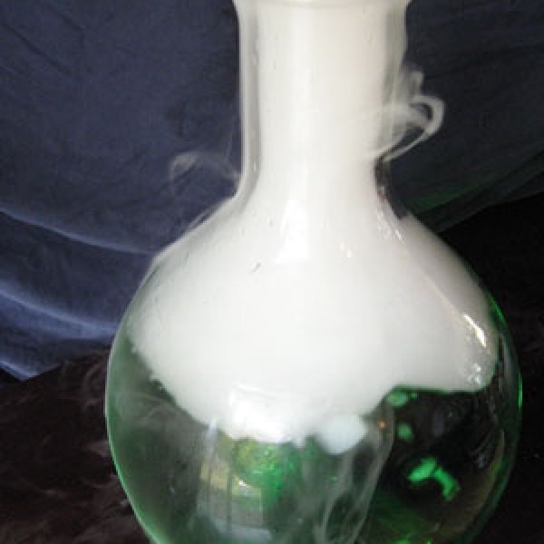 Creepy Dry Ice Flask | ThriftyFun