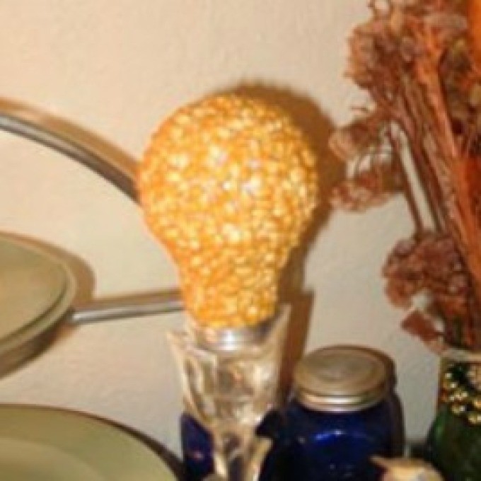 Recycled Lightbulb Popcorn Craft | ThriftyFun