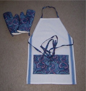 Making a Tea Towel Apron | ThriftyFun