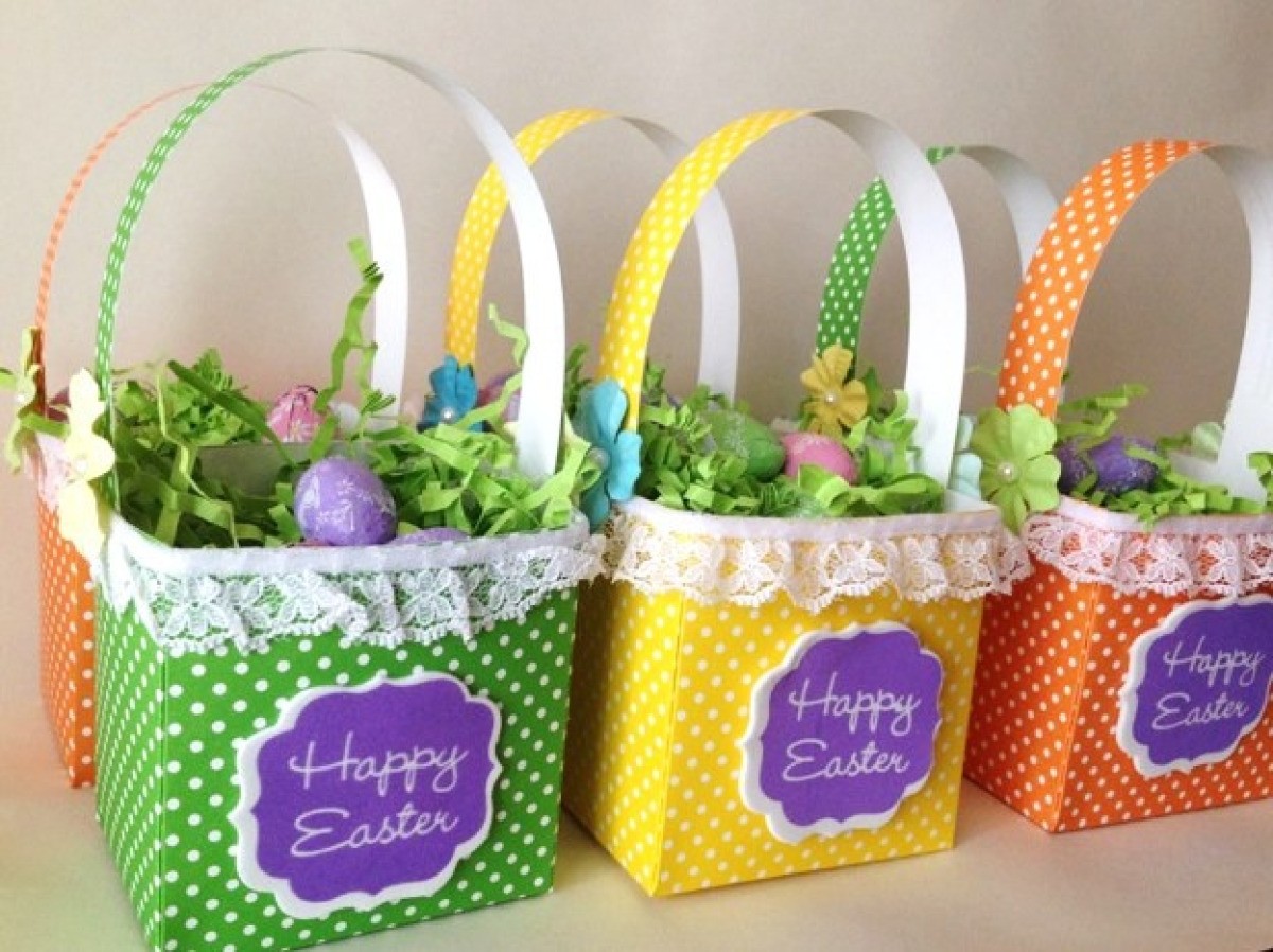 Easter Treat Baskets | ThriftyFun