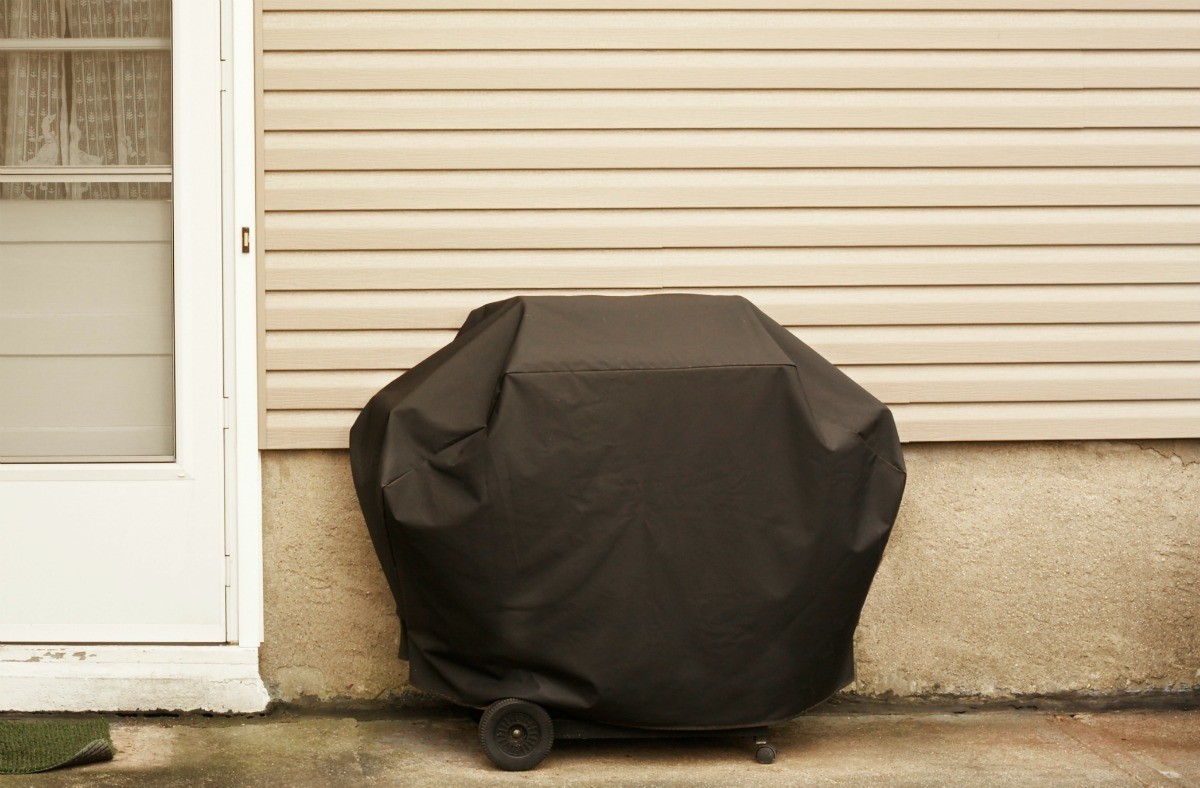 Making a Cover for an Outdoor Grill | ThriftyFun