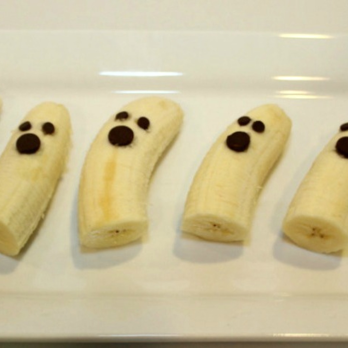 Making Banana Ghosts | My Frugal Halloween