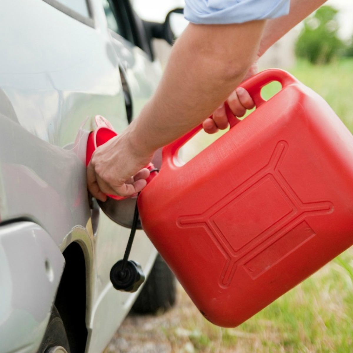 Removing Gasoline Smell on Skin | ThriftyFun