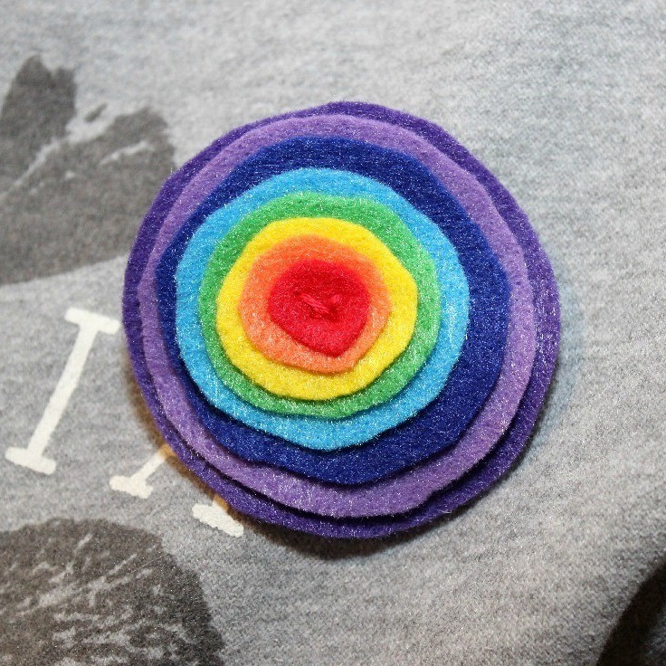 Rainbow Felt Pins | ThriftyFun
