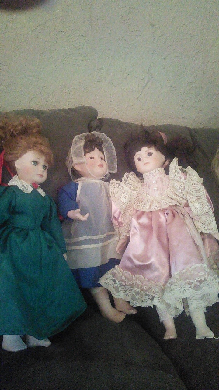 Identifying Porcelain Dolls? | ThriftyFun