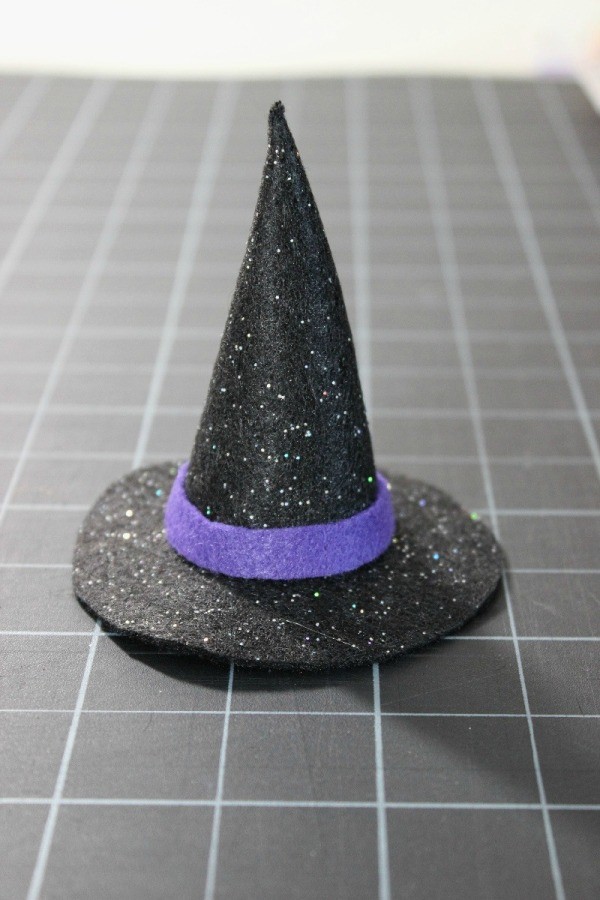 Making A Mini Felt Witch Hat ThriftyFun