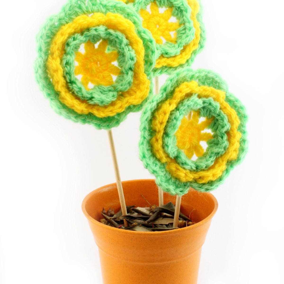 Crocheted Flower Projects | ThriftyFun