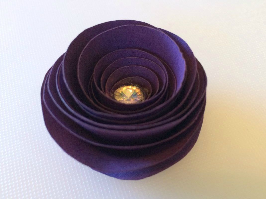 Making Spiral Paper Flowers | ThriftyFun