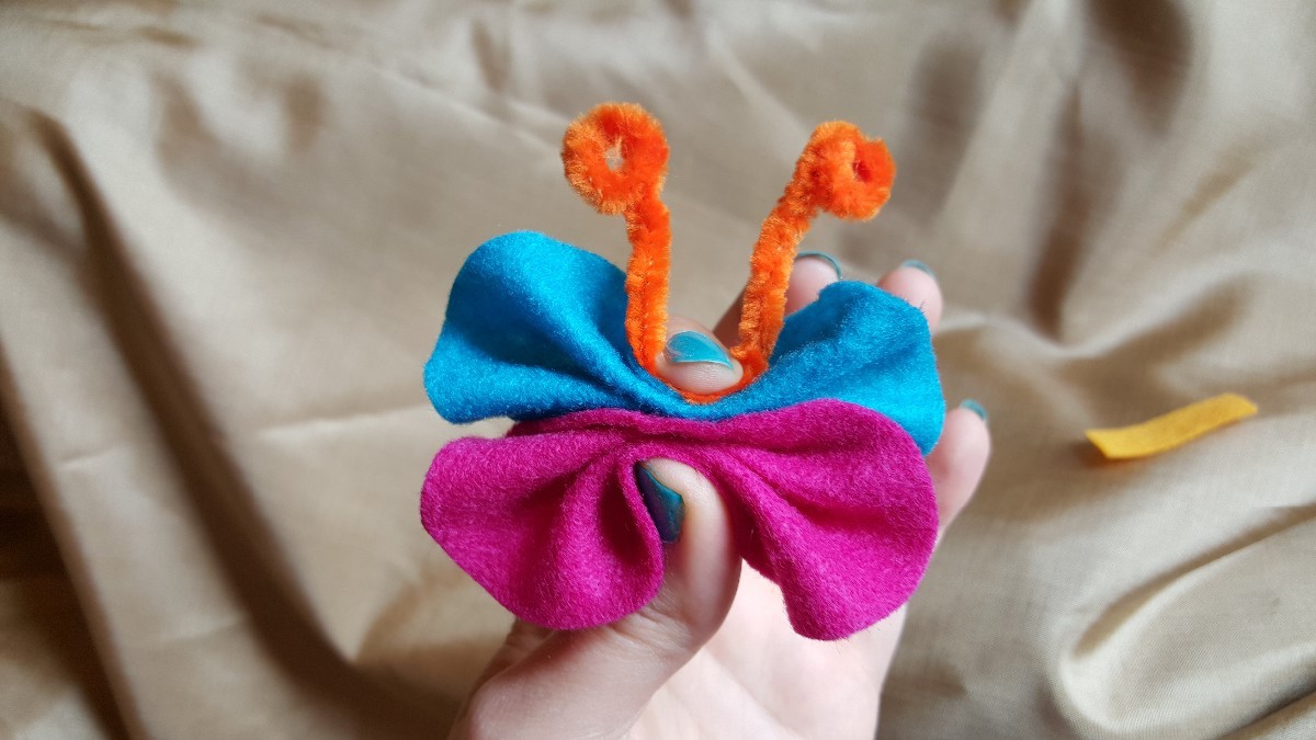 Making a Felt Butterfly | ThriftyFun