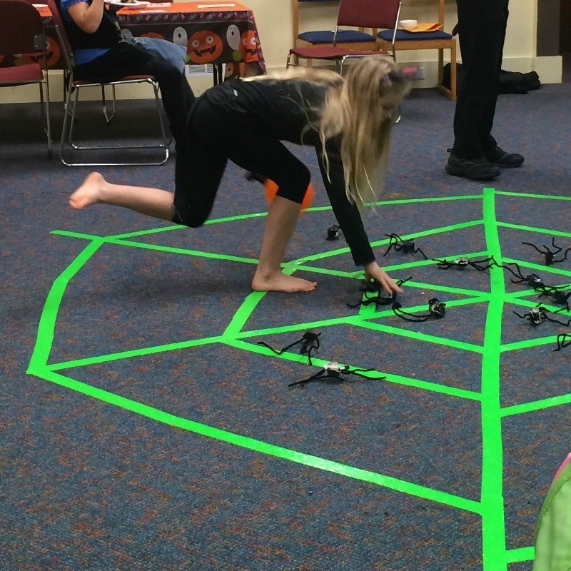 Halloween Spider Web Toss Game | My Frugal Halloween