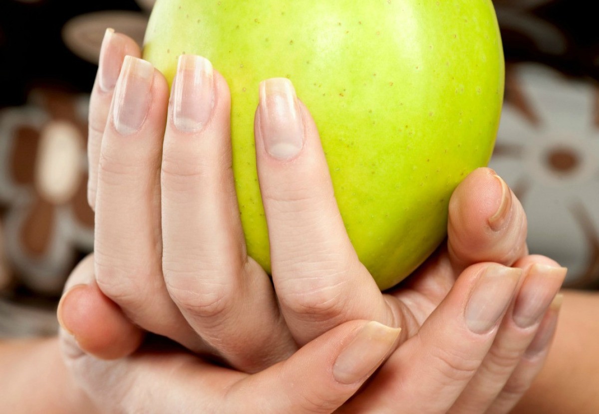 Growing Long Fingernails? | ThriftyFun