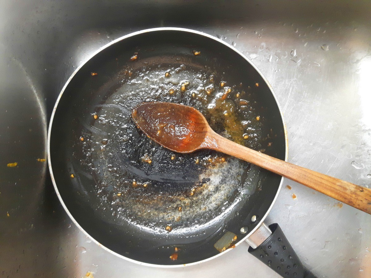 Removing Food Stuck To A Pan ThriftyFun Removing Food Stuck To A Pan ThriftyFun