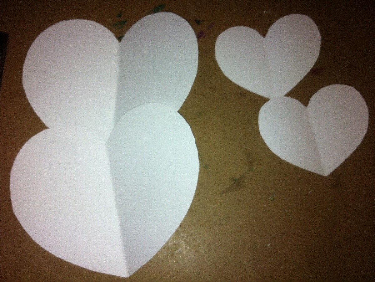 Rice Filled Paper Heart Shakers | ThriftyFun