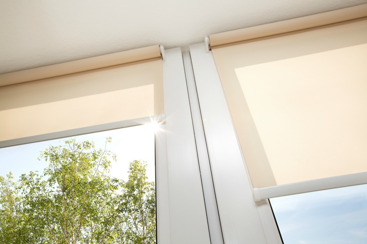 Removing Dried Paint From Roller Blinds ThriftyFun Removing Dried Paint From Roller Blinds ThriftyFun
