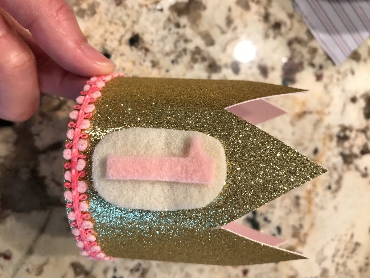 Birthday Crown | ThriftyFun