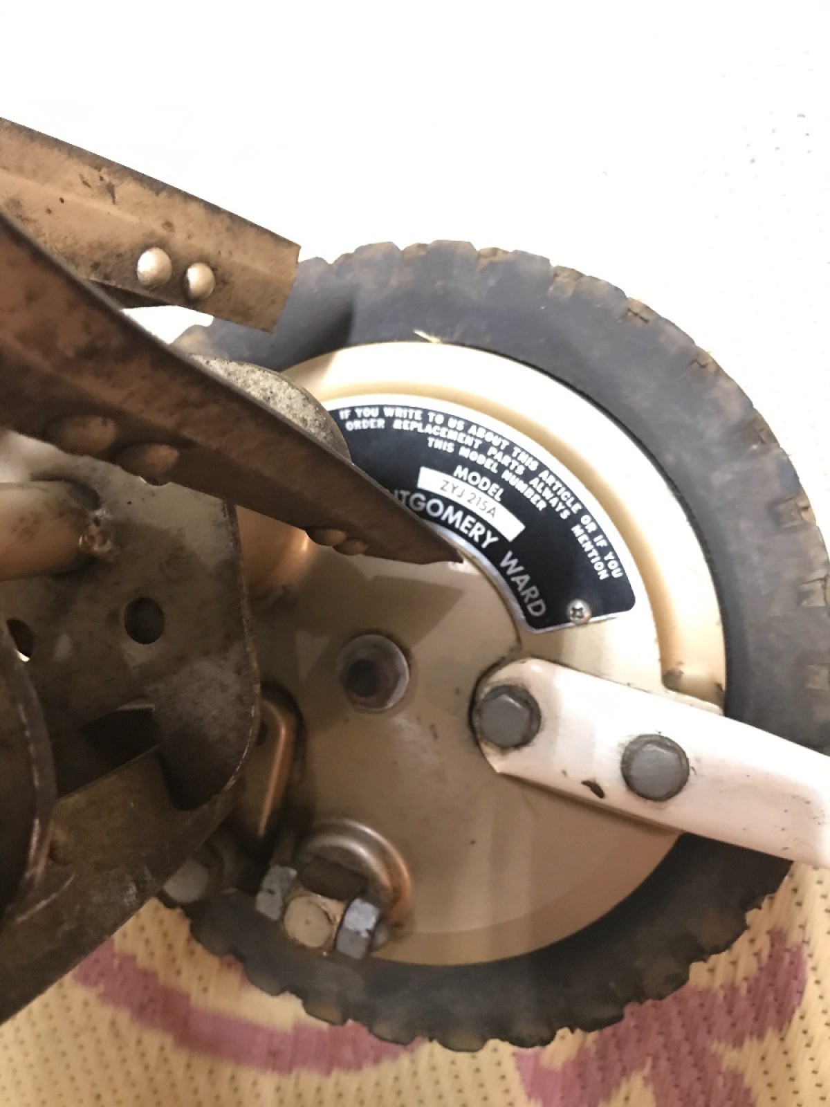 Value of a Montgomery Ward Reel Trimmer? | ThriftyFun