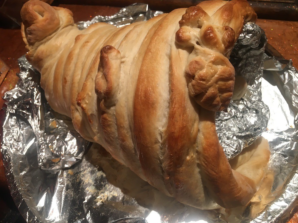 Beautiful Cornucopia Bread | ThriftyFun