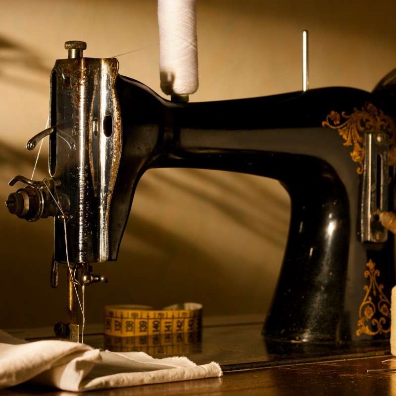 Repairing Handwheel on a Singer Sewing Machine? | ThriftyFun