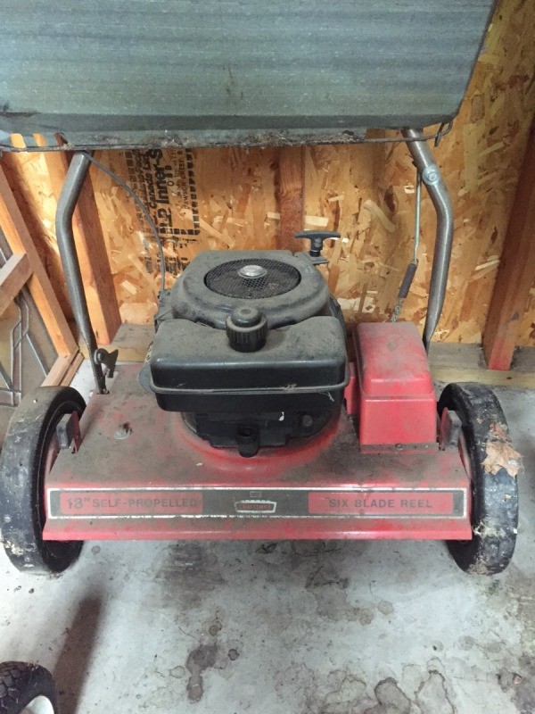 Determining the Value of Old Reel Mowers | ThriftyFun
