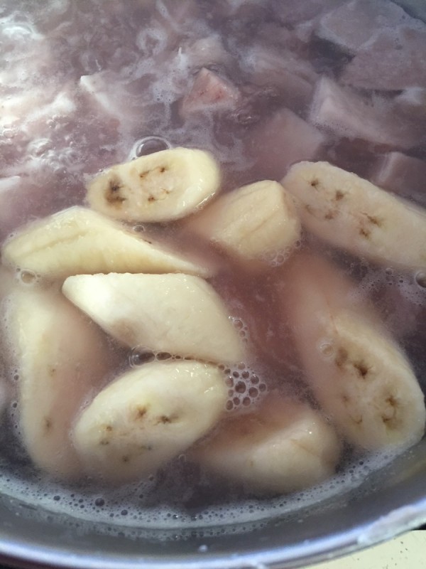 Vietnamese Banana and Taro Tapioca Pudding | ThriftyFun