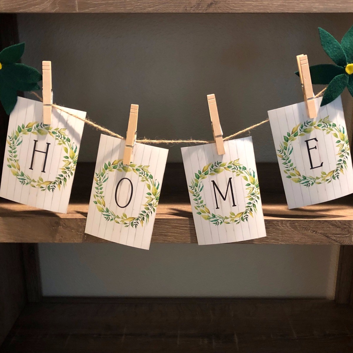 Making a House Warming Party Banner | ThriftyFun