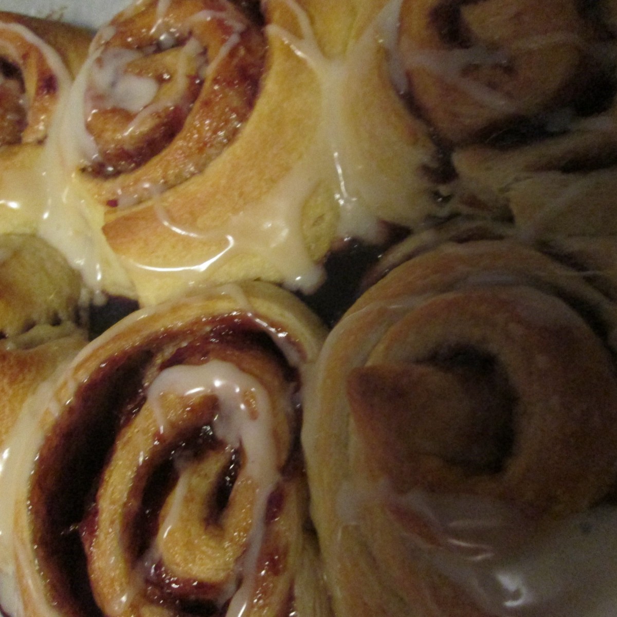 Fruit Buns Made Easy | ThriftyFun