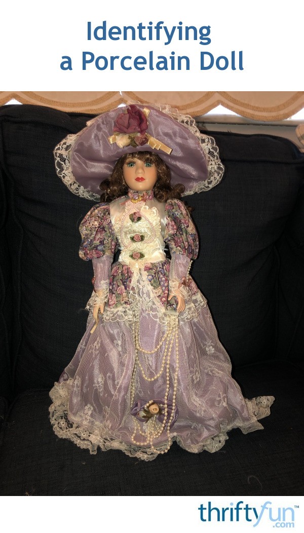 Identifying a Porcelain Doll? | ThriftyFun