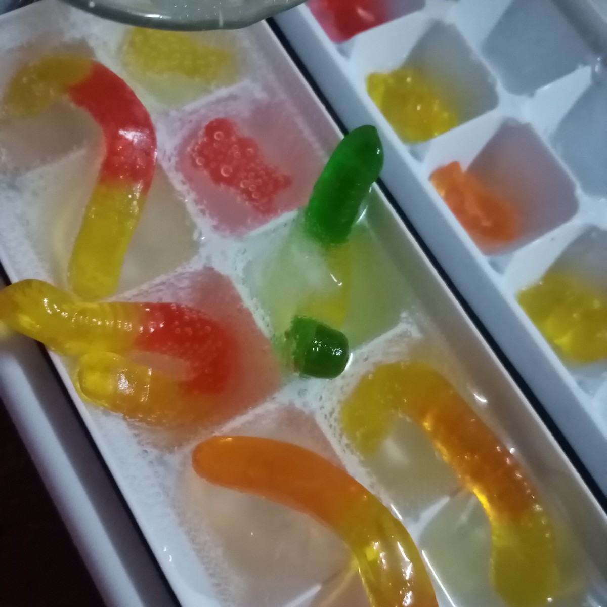 Making Gummy Worm Ice Cubes | My Frugal Halloween