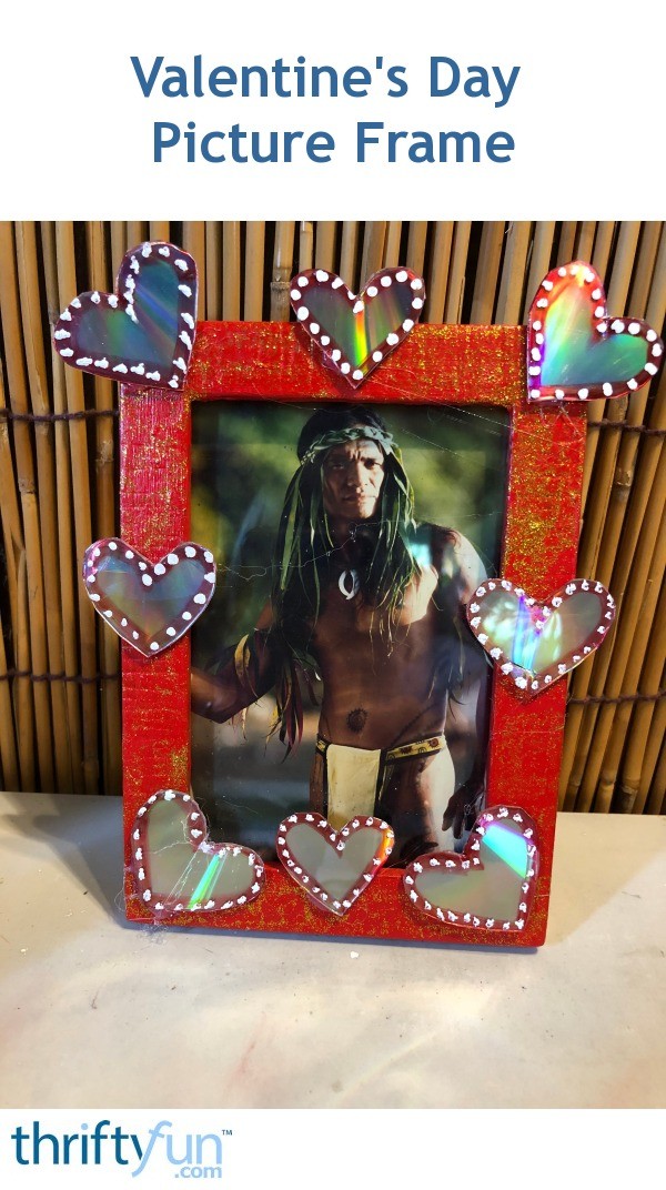 Valentine's Day Picture Frame | ThriftyFun
