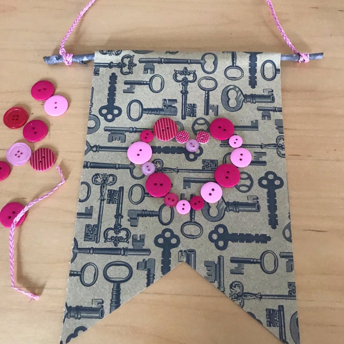 Valentine's Day Hanging Flag Banner | ThriftyFun