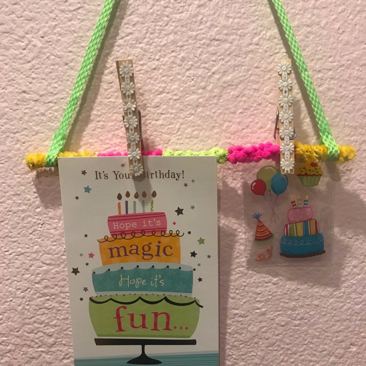 Making a Hanging Memo Holder | ThriftyFun