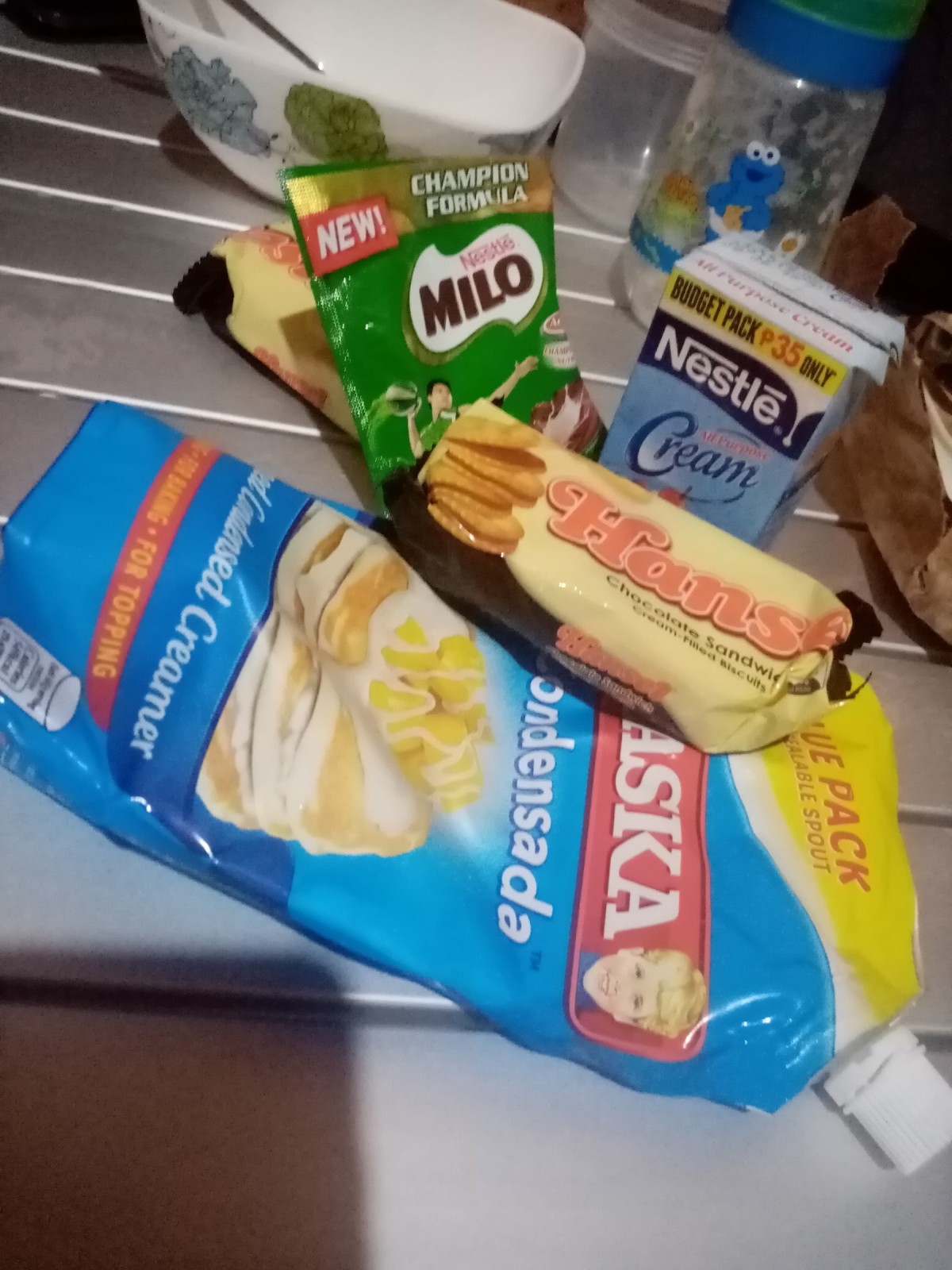 Hansel-Milo Ref Cake | ThriftyFun