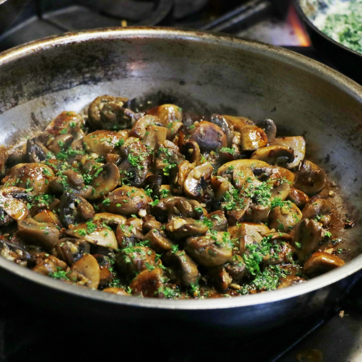 Making Fried Mushrooms | ThriftyFun