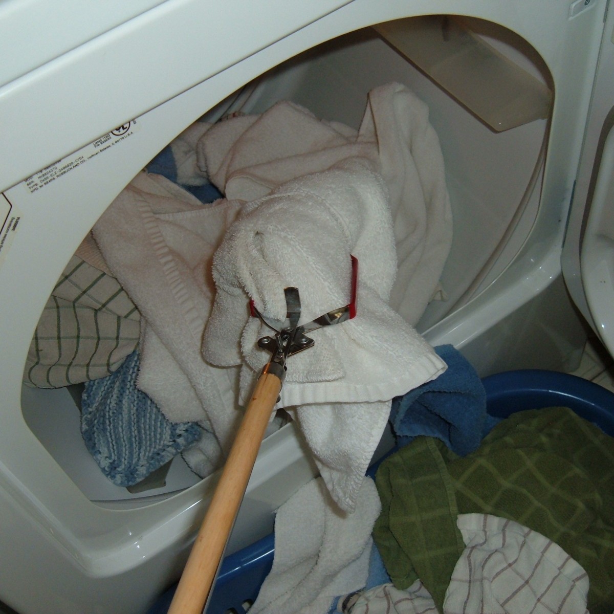 Save Your Back with a Reach Extender | ThriftyFun