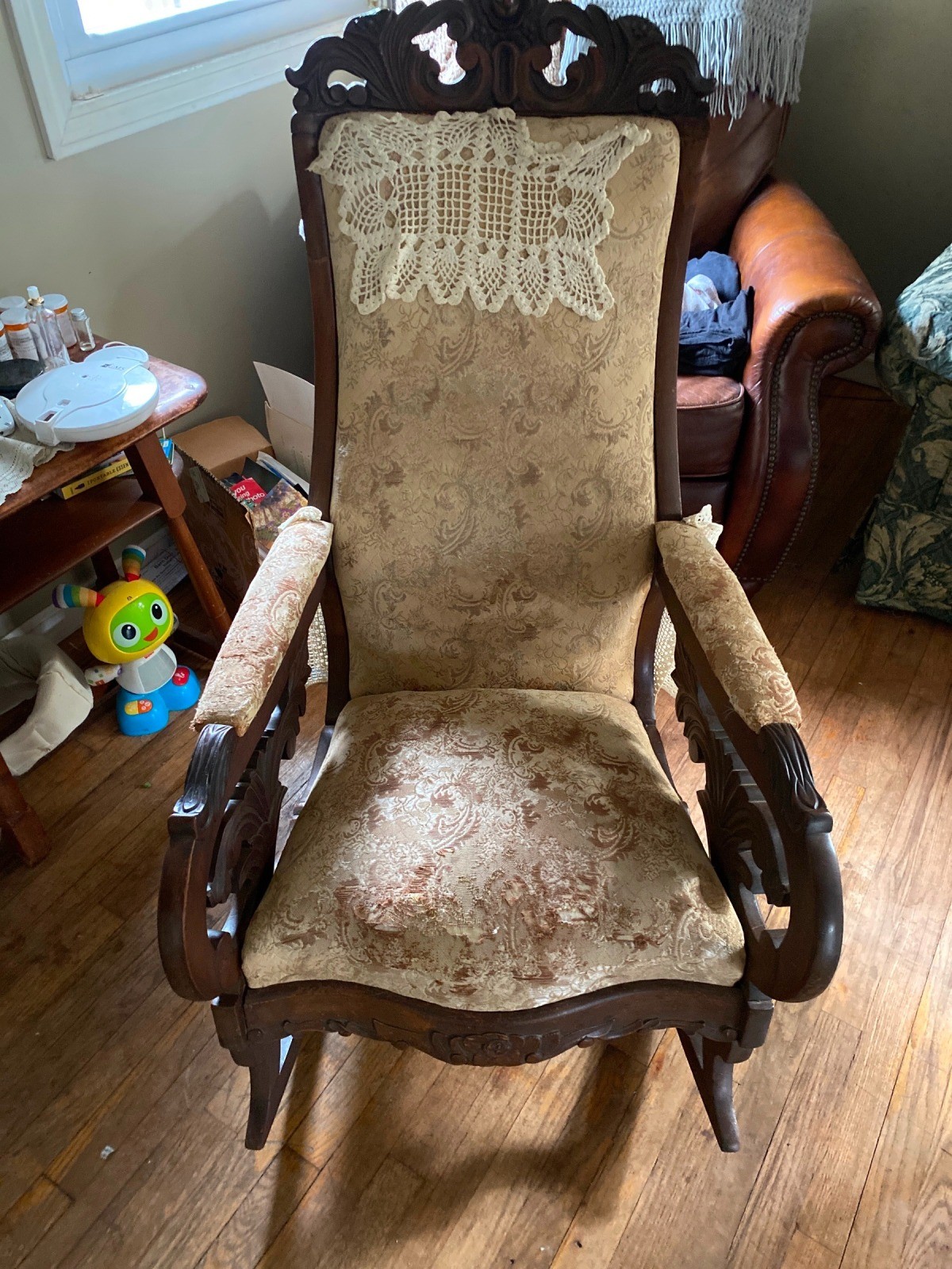 Identifying a Vintage Rocker? | ThriftyFun