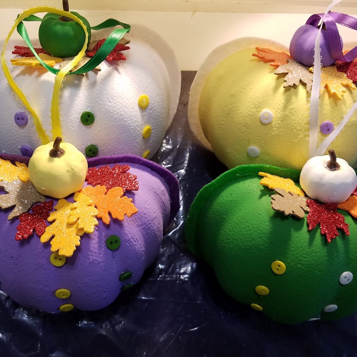 Non-Traditional Foam Pumpkin Halves | My Frugal Halloween
