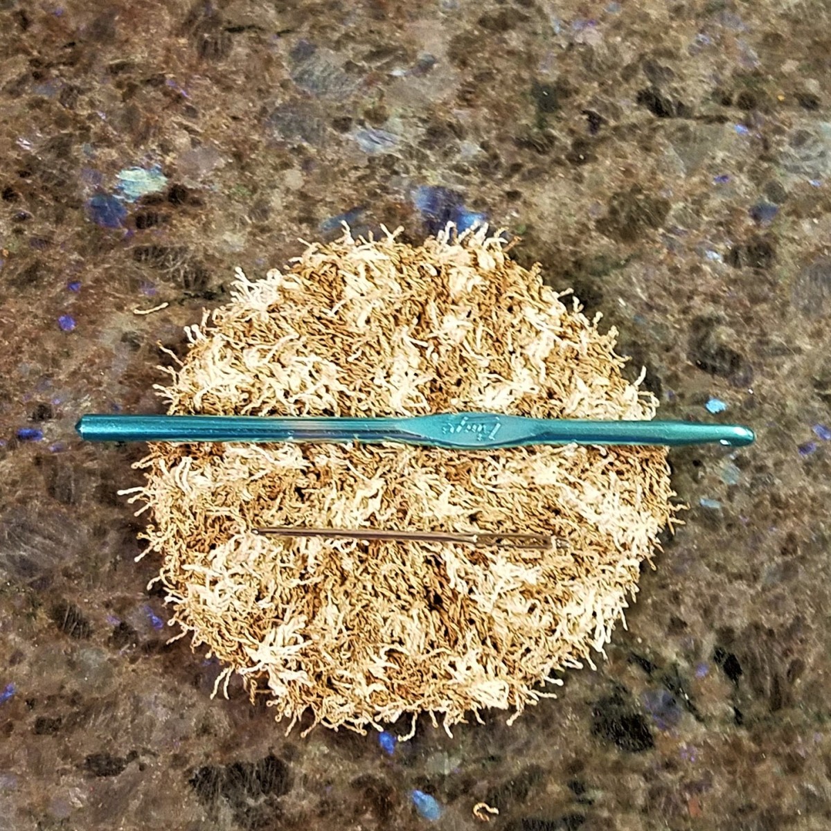 Scrubbers Using "Scrubby" Yarn | ThriftyFun