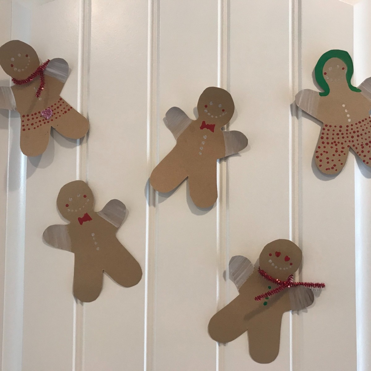 Gingerbread People Wall Decorations | My Frugal Christmas