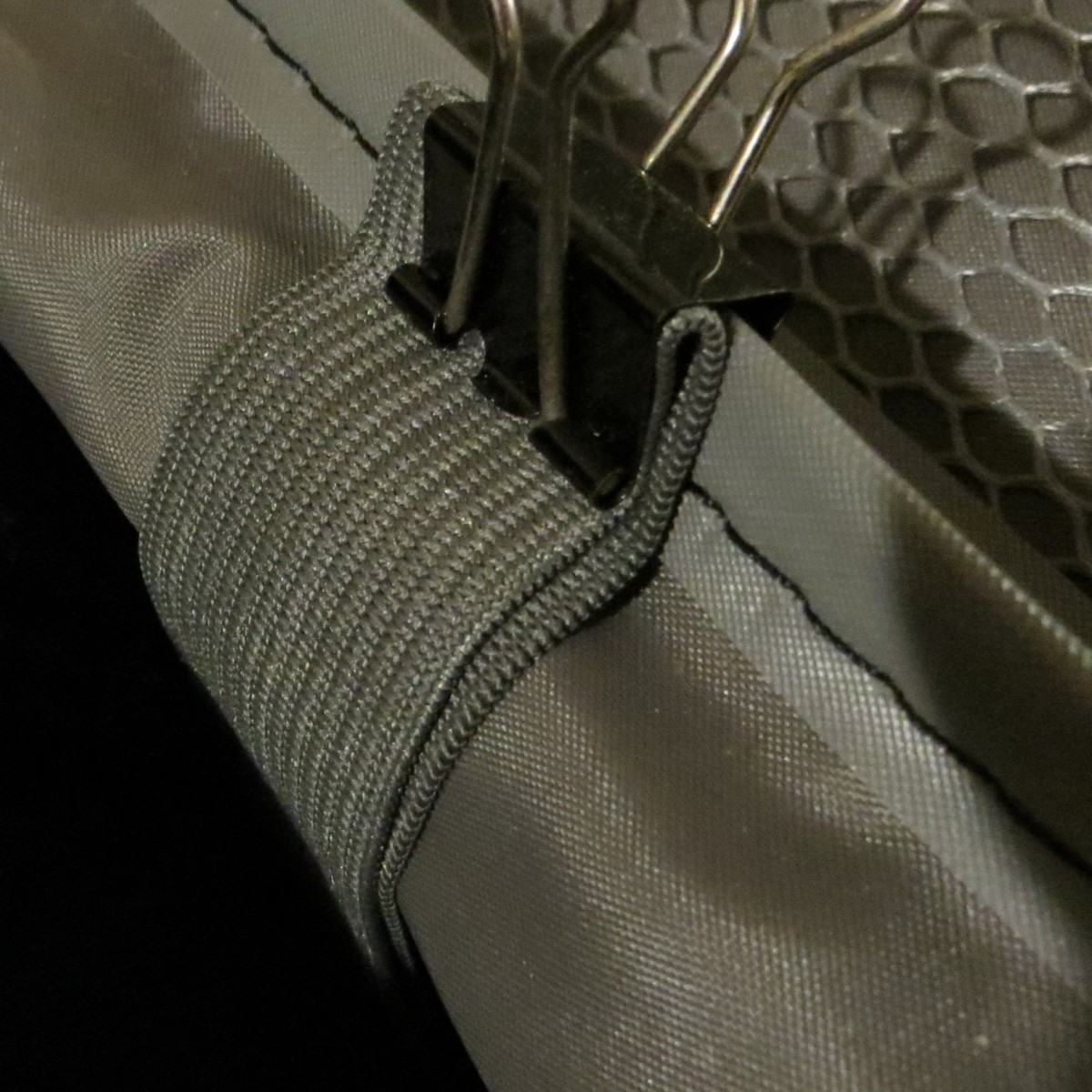 Clips To Hold Straps In Suitcase | ThriftyFun