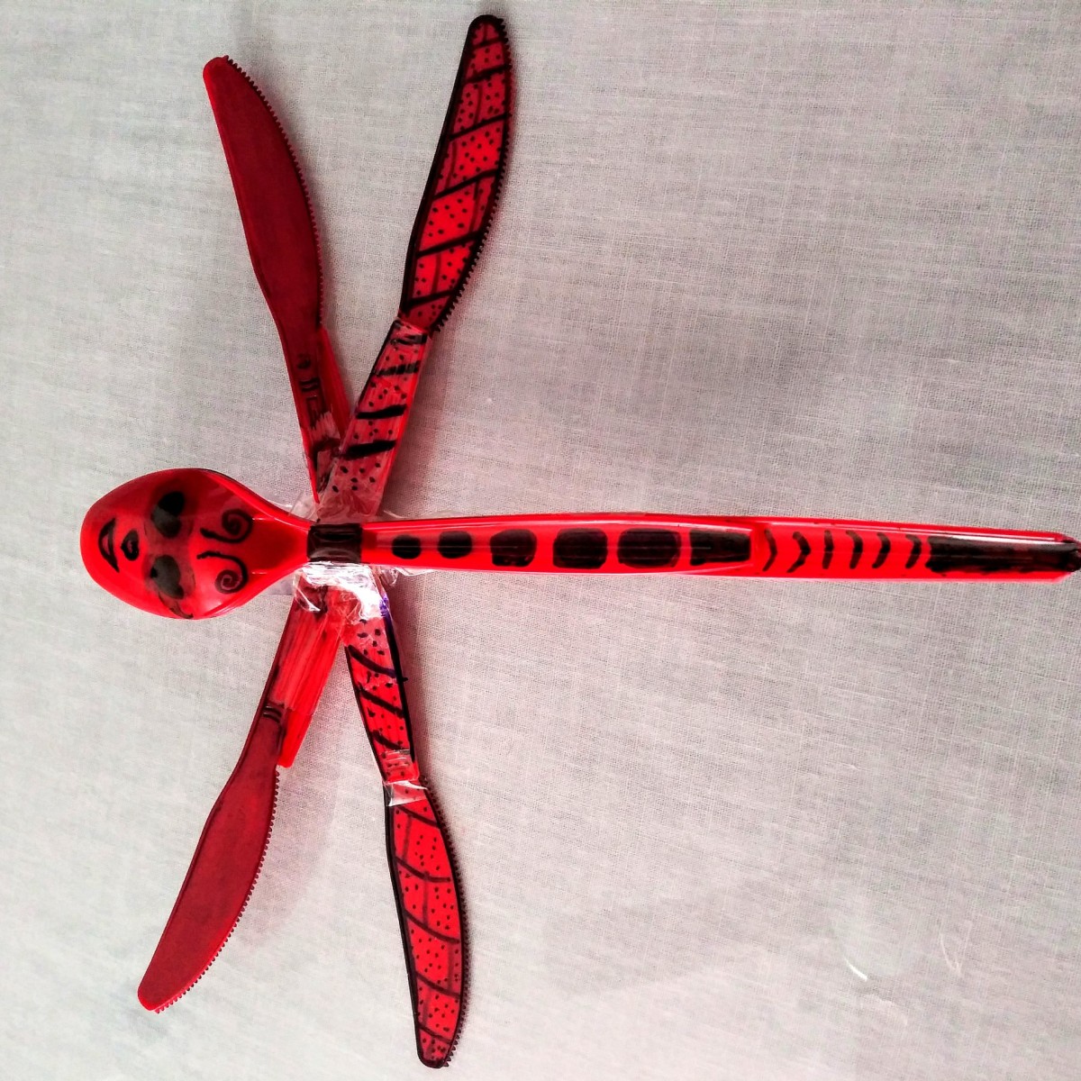 Plastic Utensil Dragonfly | ThriftyFun