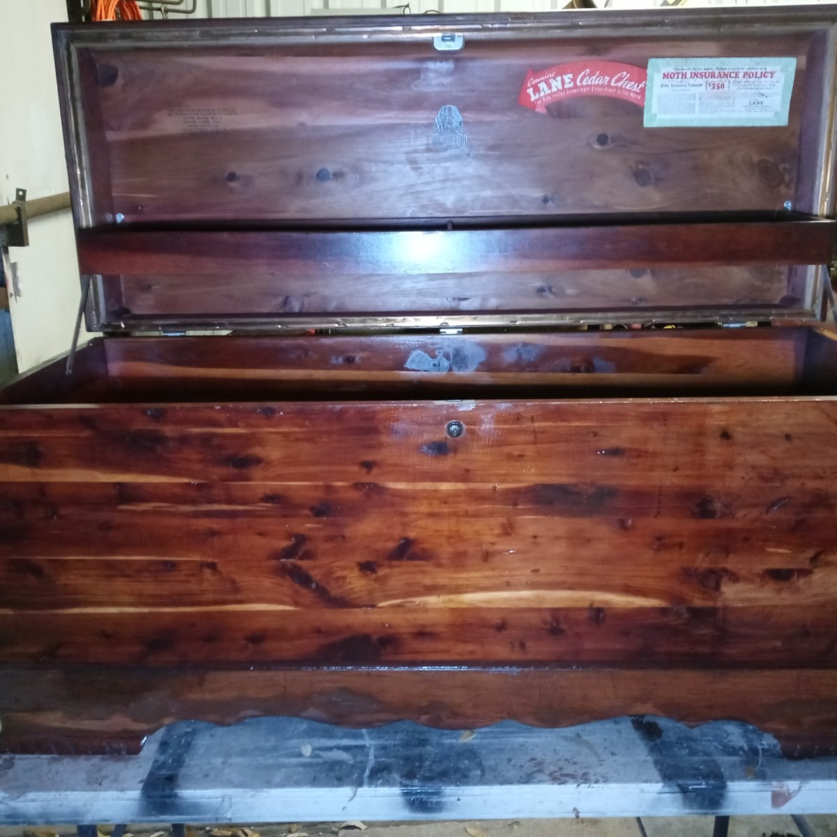 Information About Lane Cedar Chest? | ThriftyFun