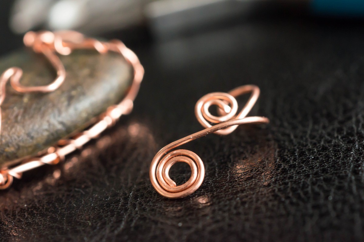 Crafts Using Wire | ThriftyFun