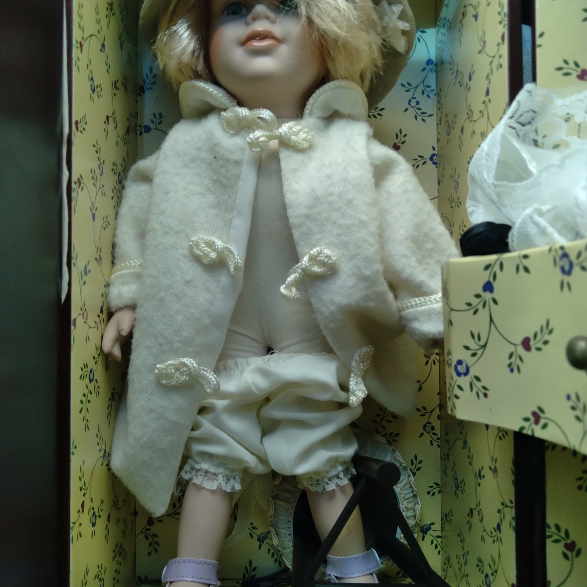 Information About Doll? | ThriftyFun