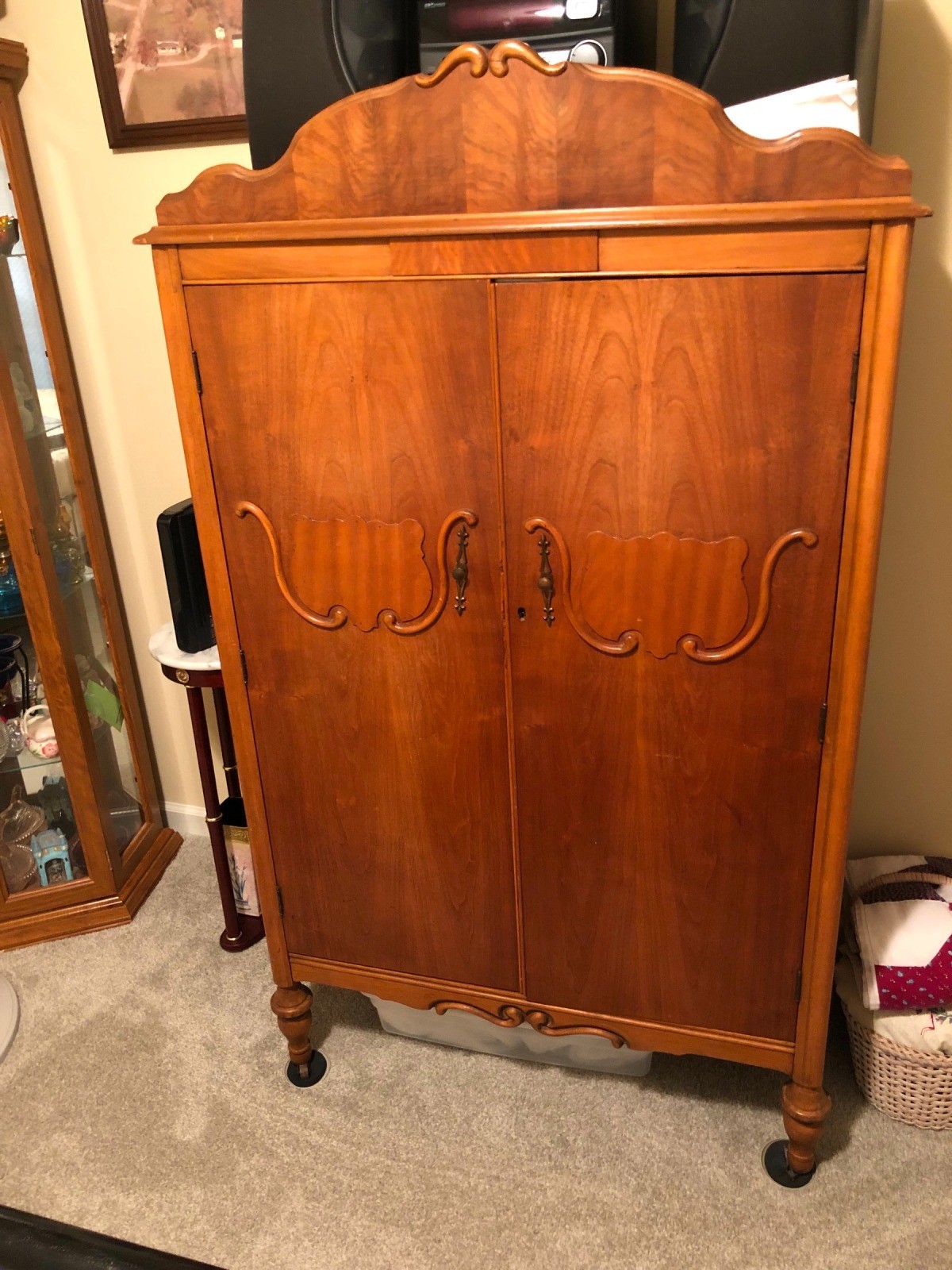 Value of Wardrobe? | ThriftyFun