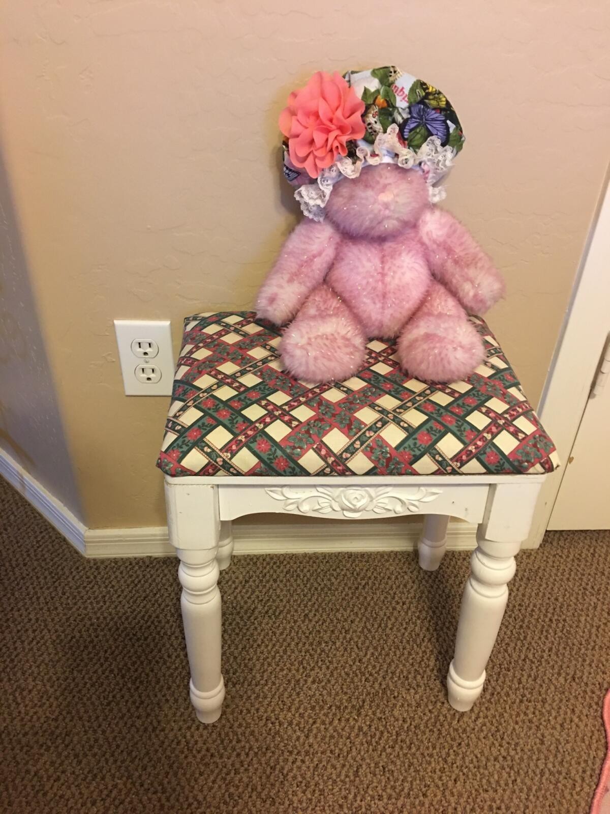 Upcycled Stool | ThriftyFun
